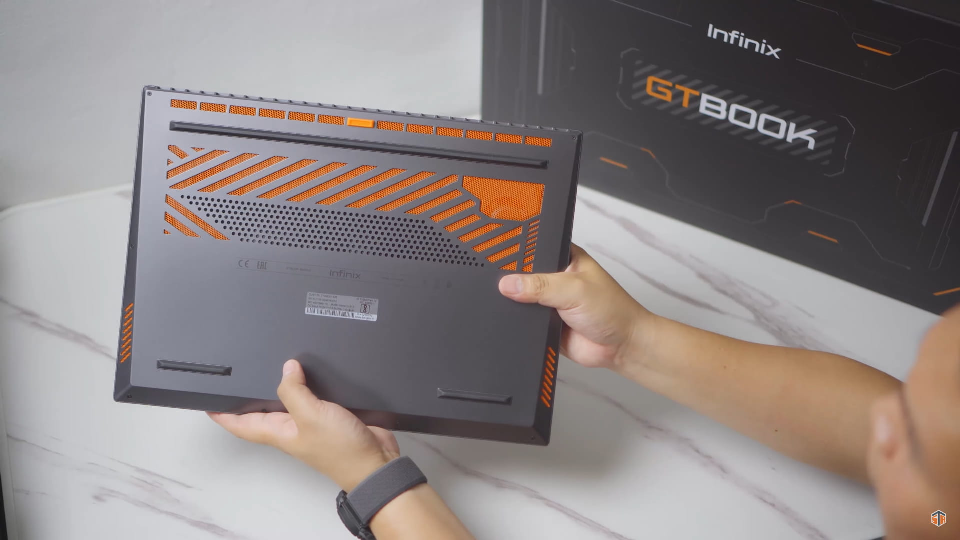 Infinix GTBOOK - Ang UNANG Gaming Laptop ng Infinix! - Sulit Tech Reviews