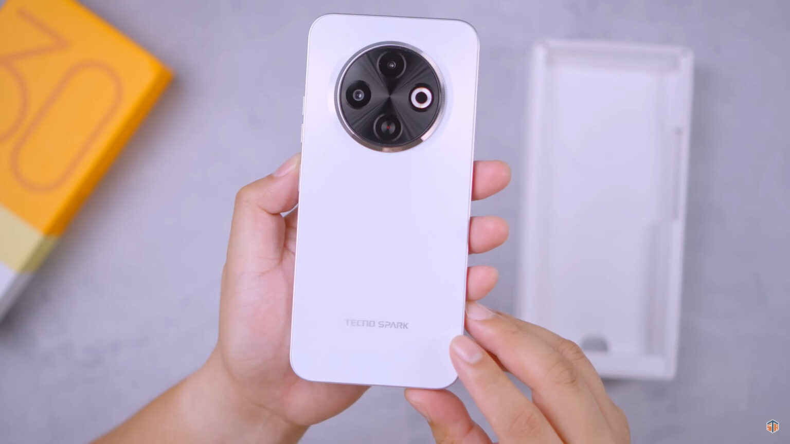 TECNO Spark 30C - MAS OKAY KAYANG BILHIN ITO? - Sulit Tech Reviews